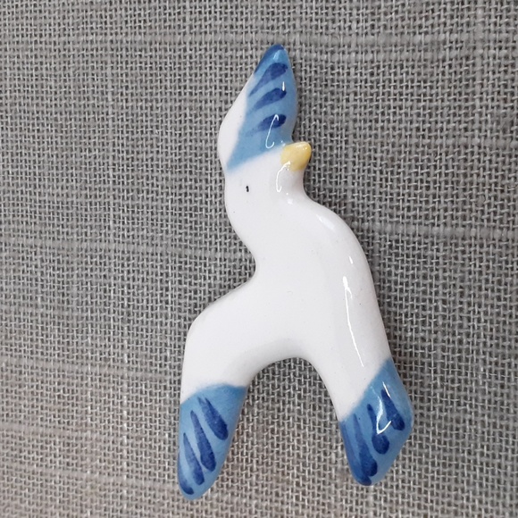 Vintage | Jewelry | Ceramic Seagull Bird Pin Brooch | Poshmark